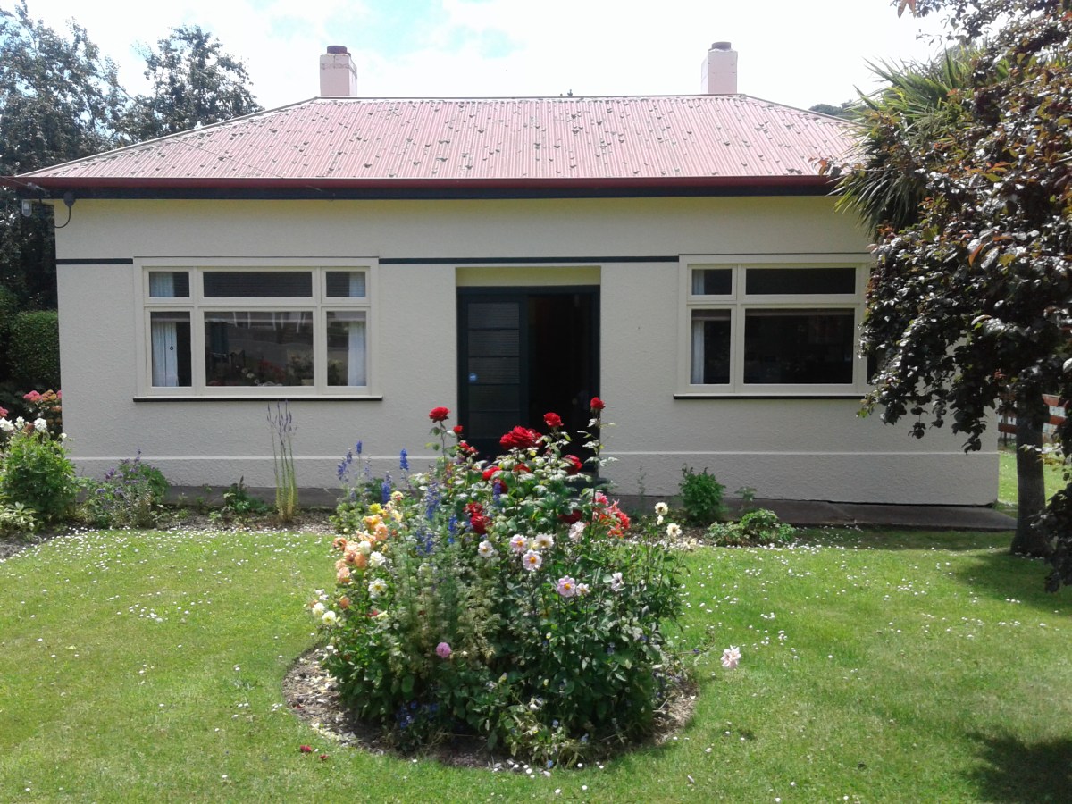 Visit the house – The Janet Frame House